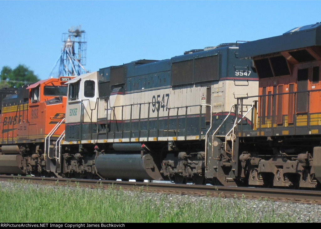 BNSF 9547